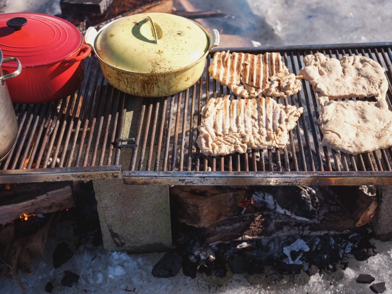 Ice Dinner and a Frozen Lake Elopement