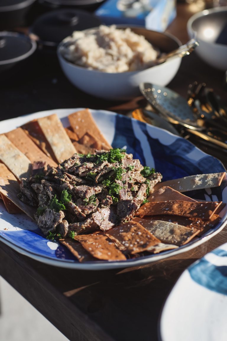 Ice Dinner and a Frozen Lake Elopement