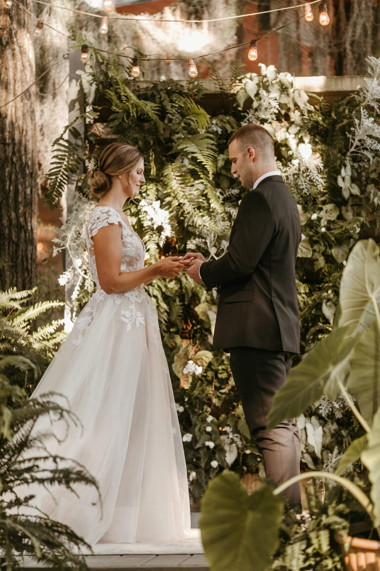 Lush Tropicals: Intimate Wedding in the Pocono Mountains