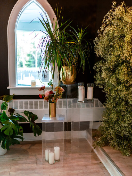 Modern & Colorful Autumn Wedding at Pocono Palms