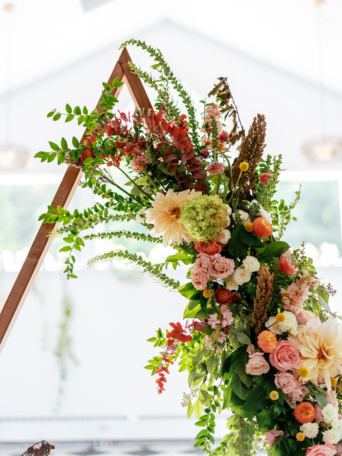 Modern & Colorful Autumn Wedding at Pocono Palms