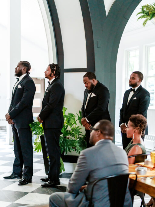 Modern & Colorful Autumn Wedding at Pocono Palms