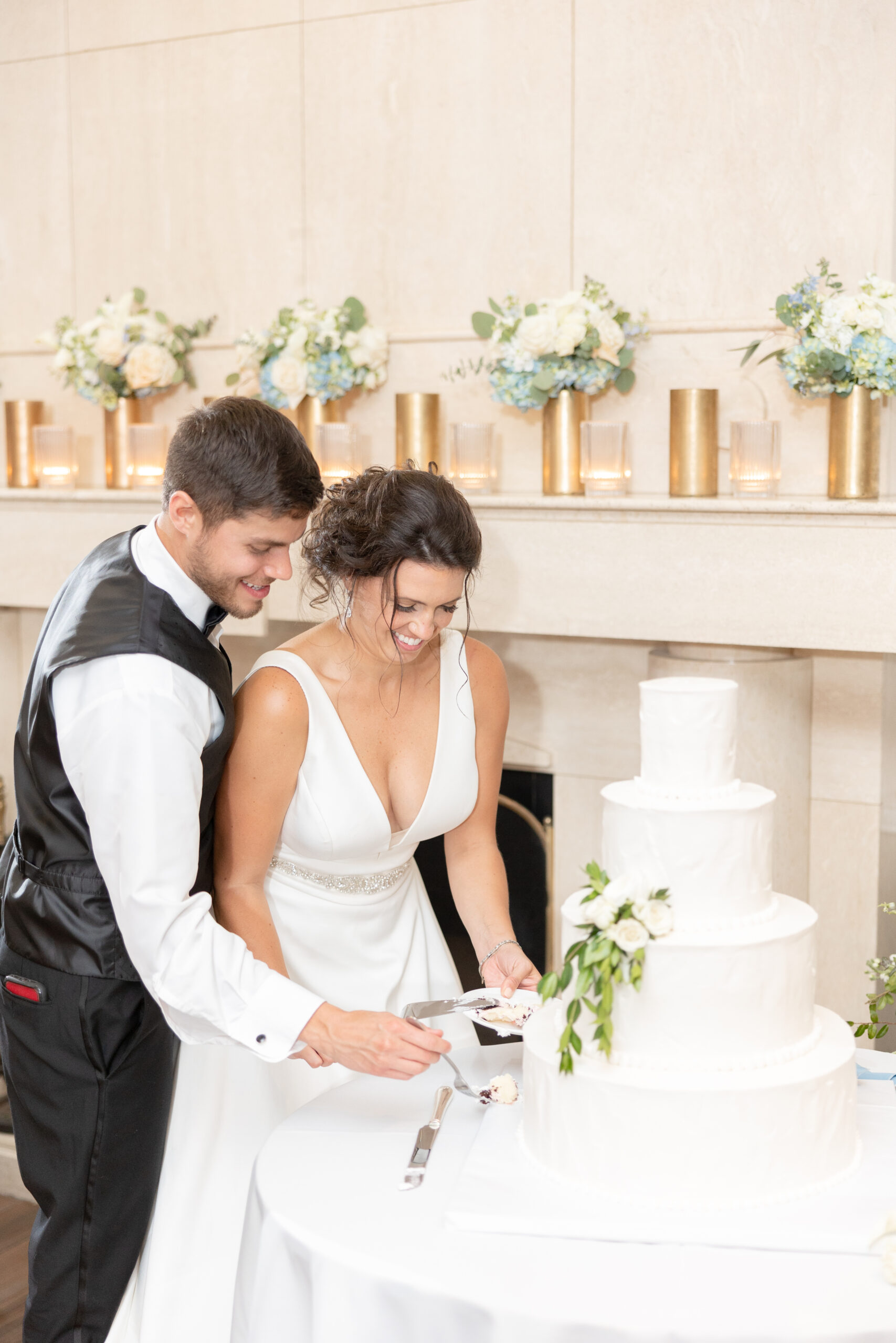 Classically Formal Wedding at the Beautiful Weyhill House and Brookside ...