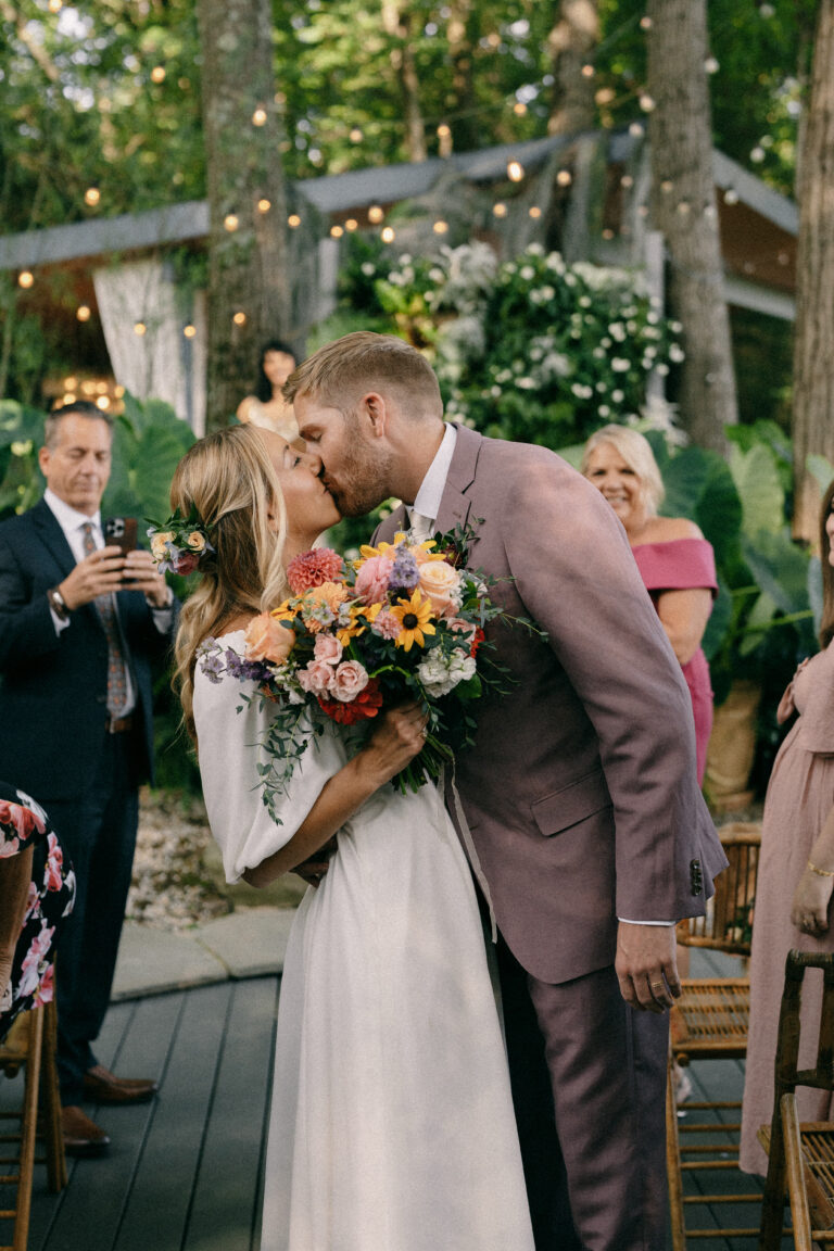 Microwedding with Early Fall Tones